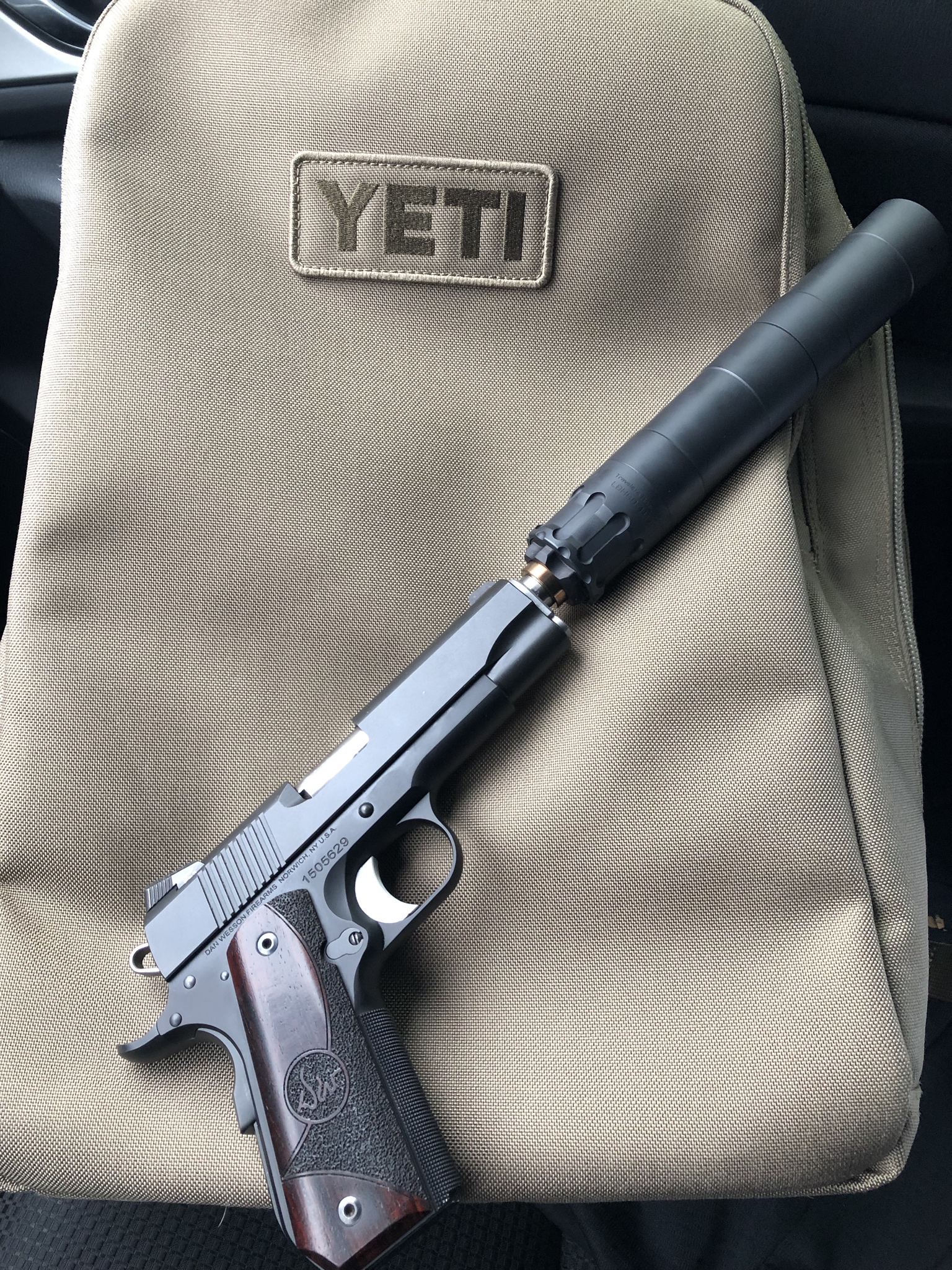 A quiet 1911 | Scrolller