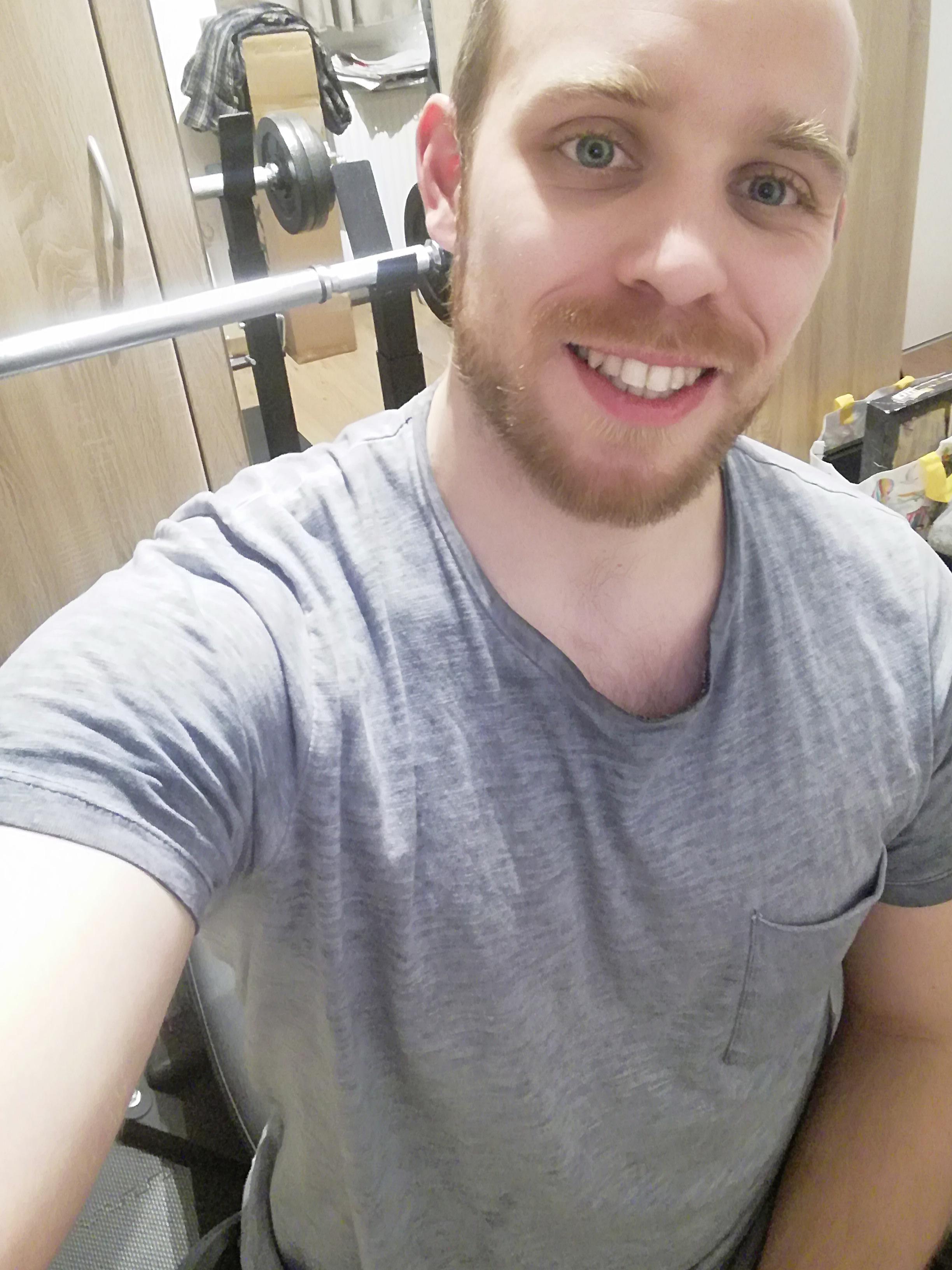 A rare mild picture from my homegym😛💪 | Scrolller