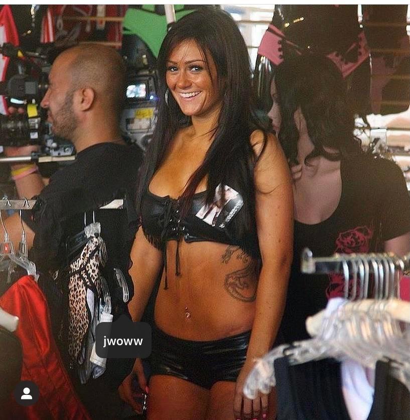 A Rare photo of Jwoww filming with the crew. This was peak Jwoww season 3 hotness ! | Scrolller