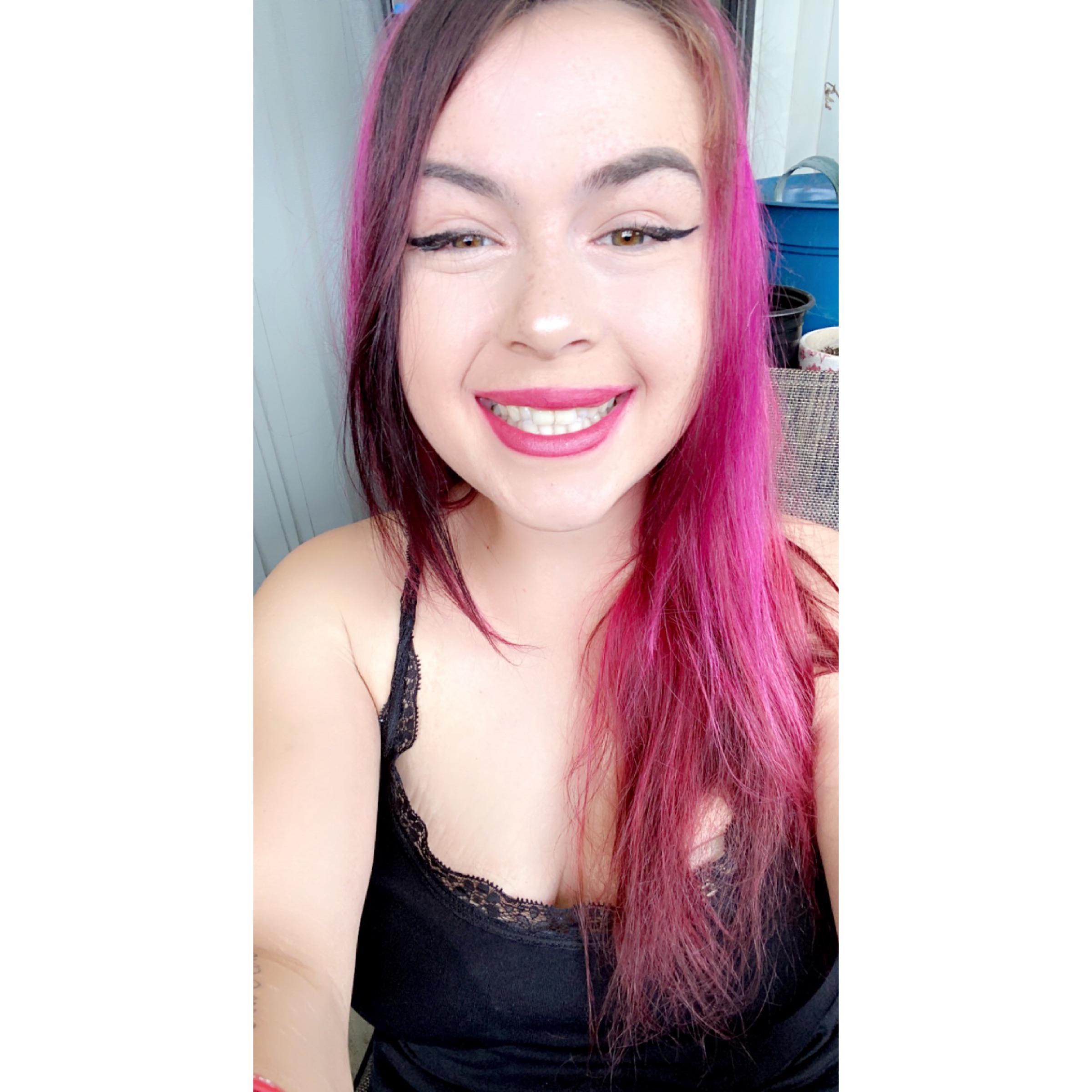 a rare photo of me cheesin !!! | Scrolller