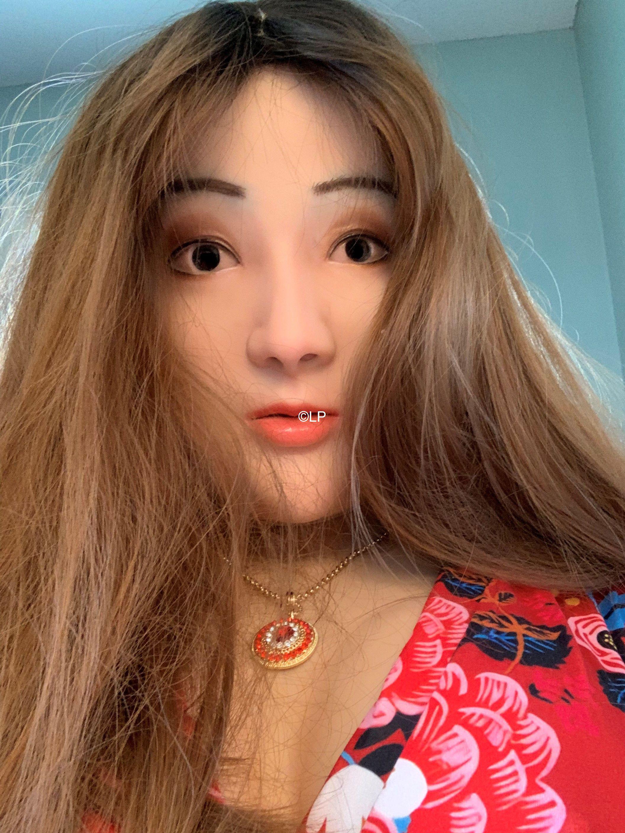 Discover more like FemaleMasking: a silicone mask that fits and Related Content | Scrolller