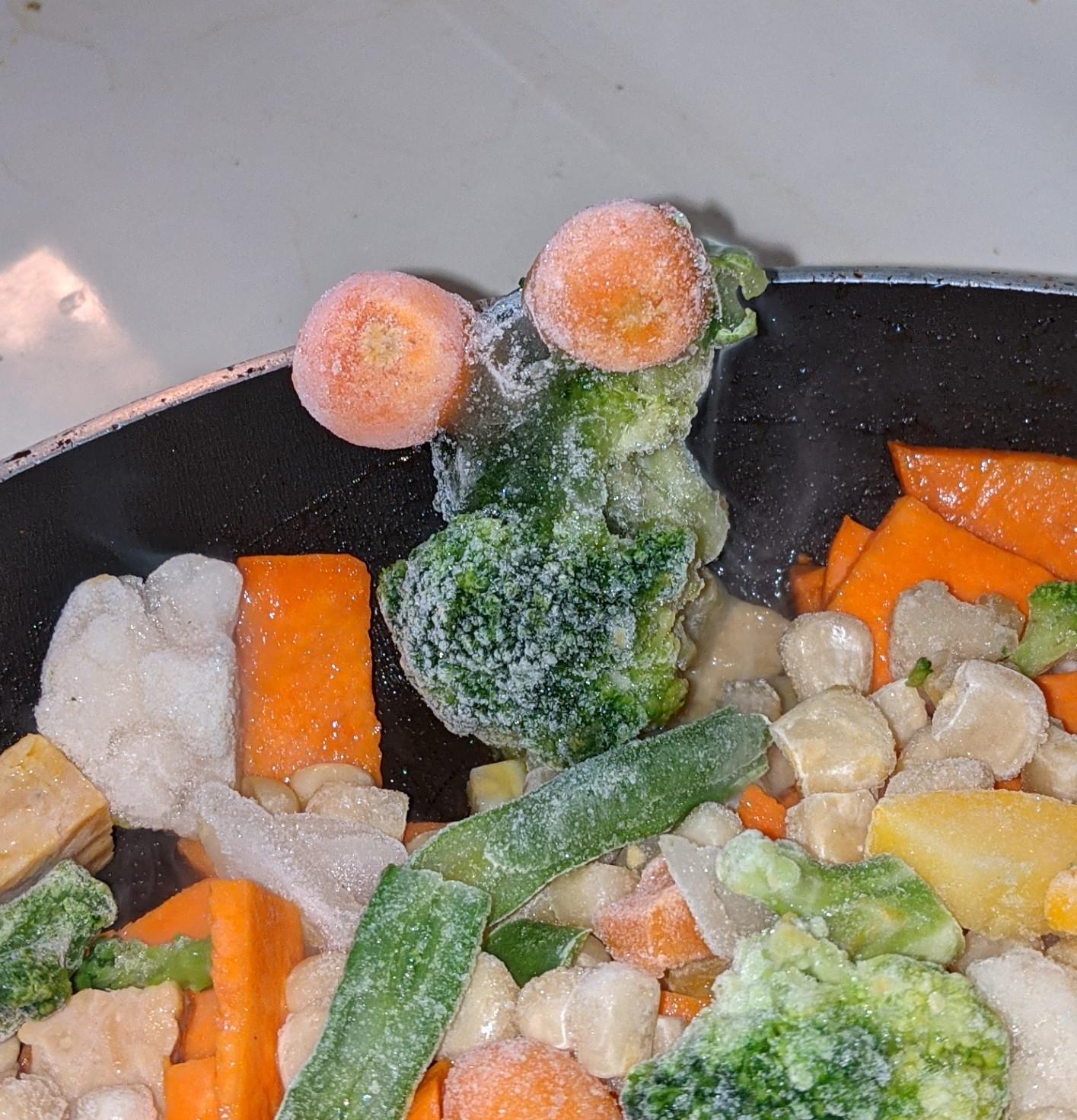 A strange monster in my frozen vegetables | Scrolller