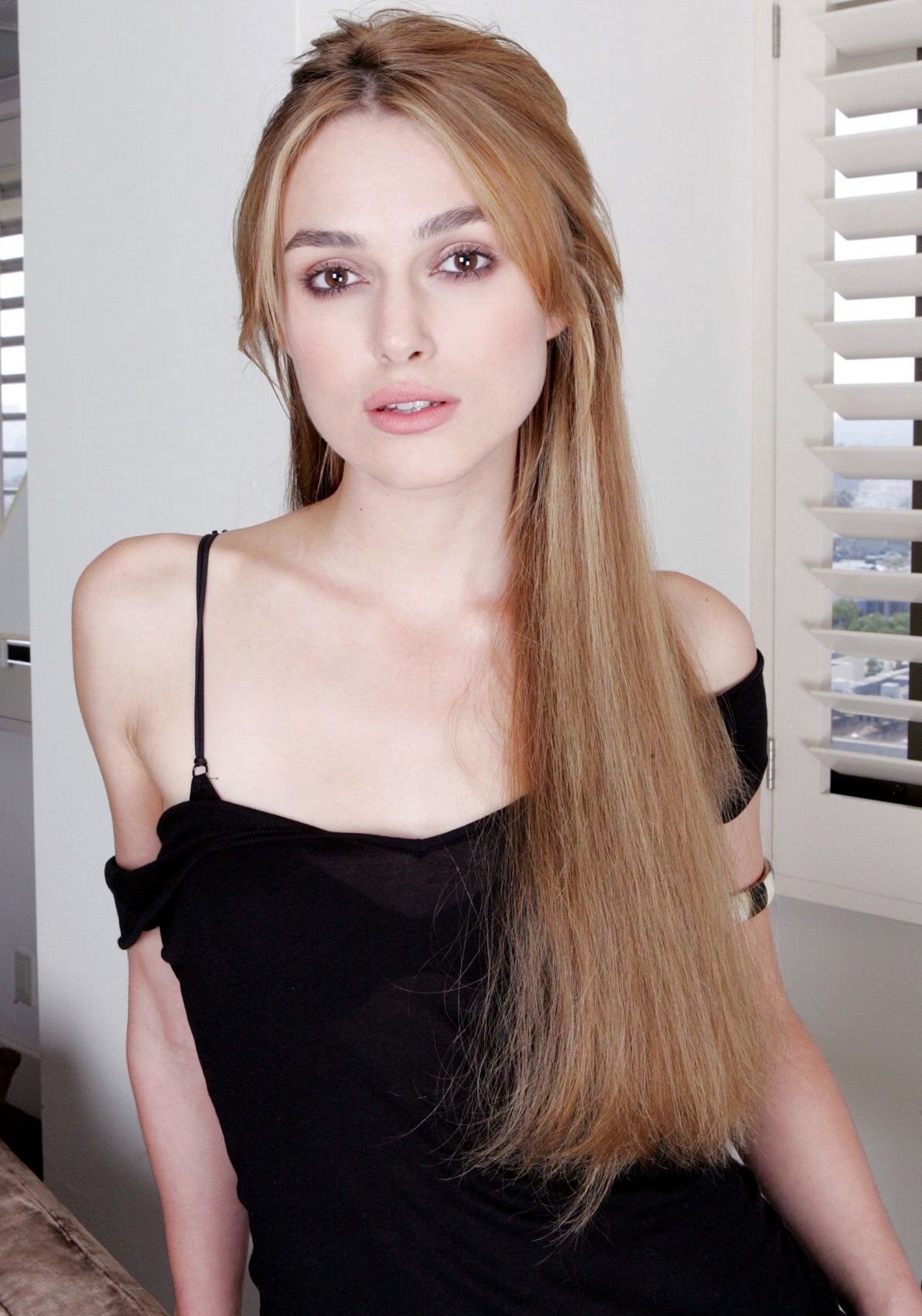 A total smoke show | Scrolller