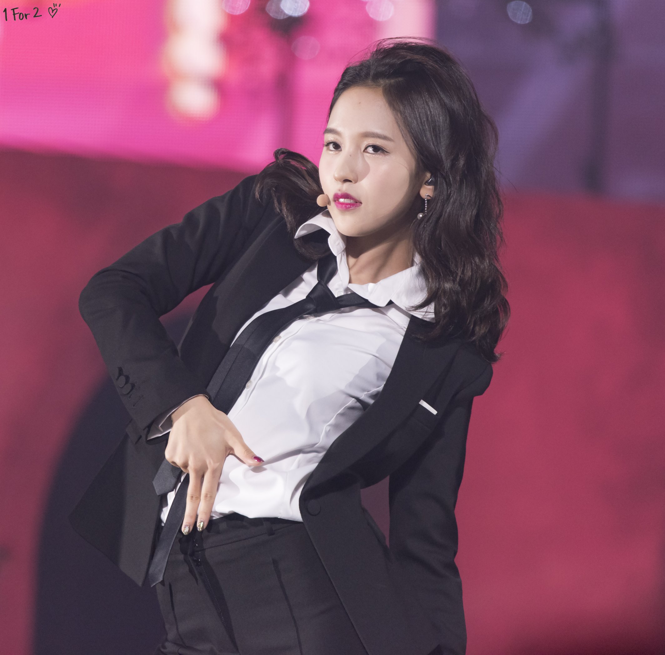 A very cool Mina | Scrolller