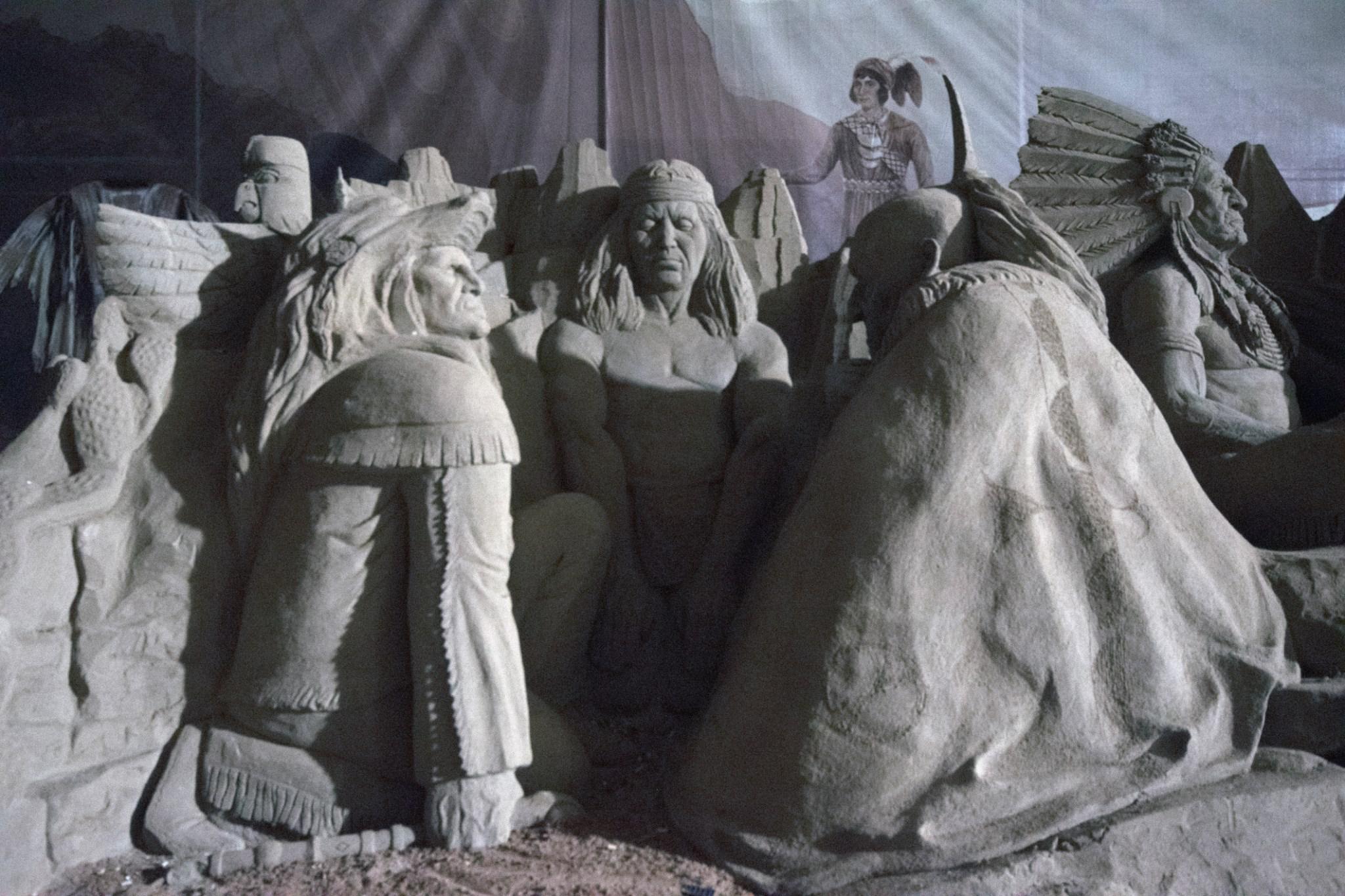Abandoned arena filled with sand sculptures (Ontario) | Scrolller