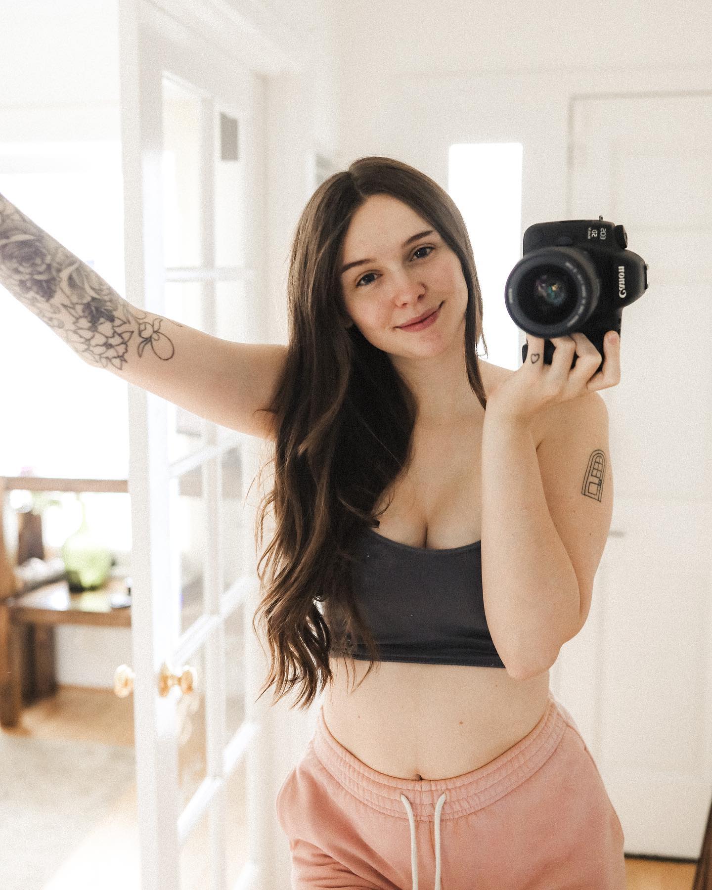 Acacia Kersey is the perfect young milf | Scrolller