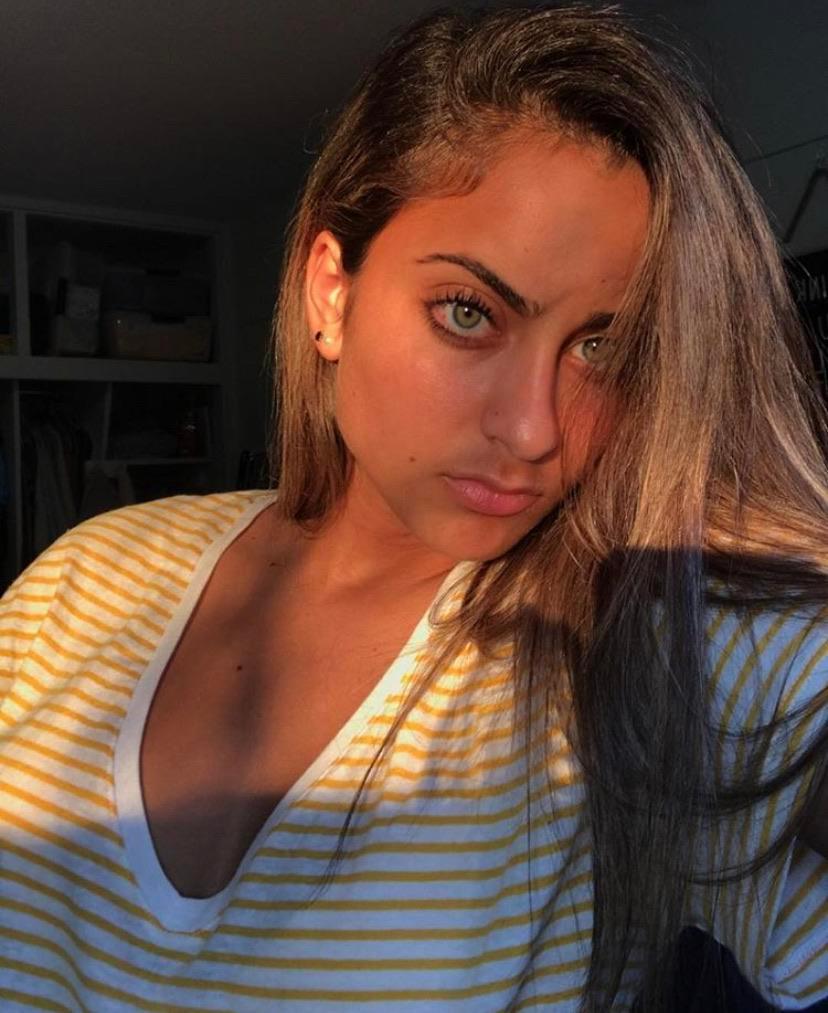 Age / Ethnicity ? | Scrolller