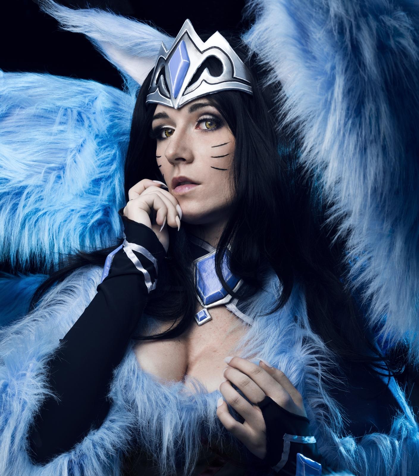 Ahri Midnight by Bahamut Cosplay | Scrolller