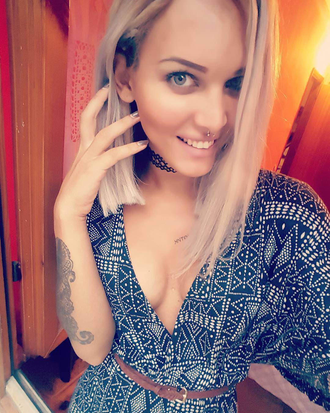 Aida Sampaio showing off her cleavage and tattoos | Scrolller