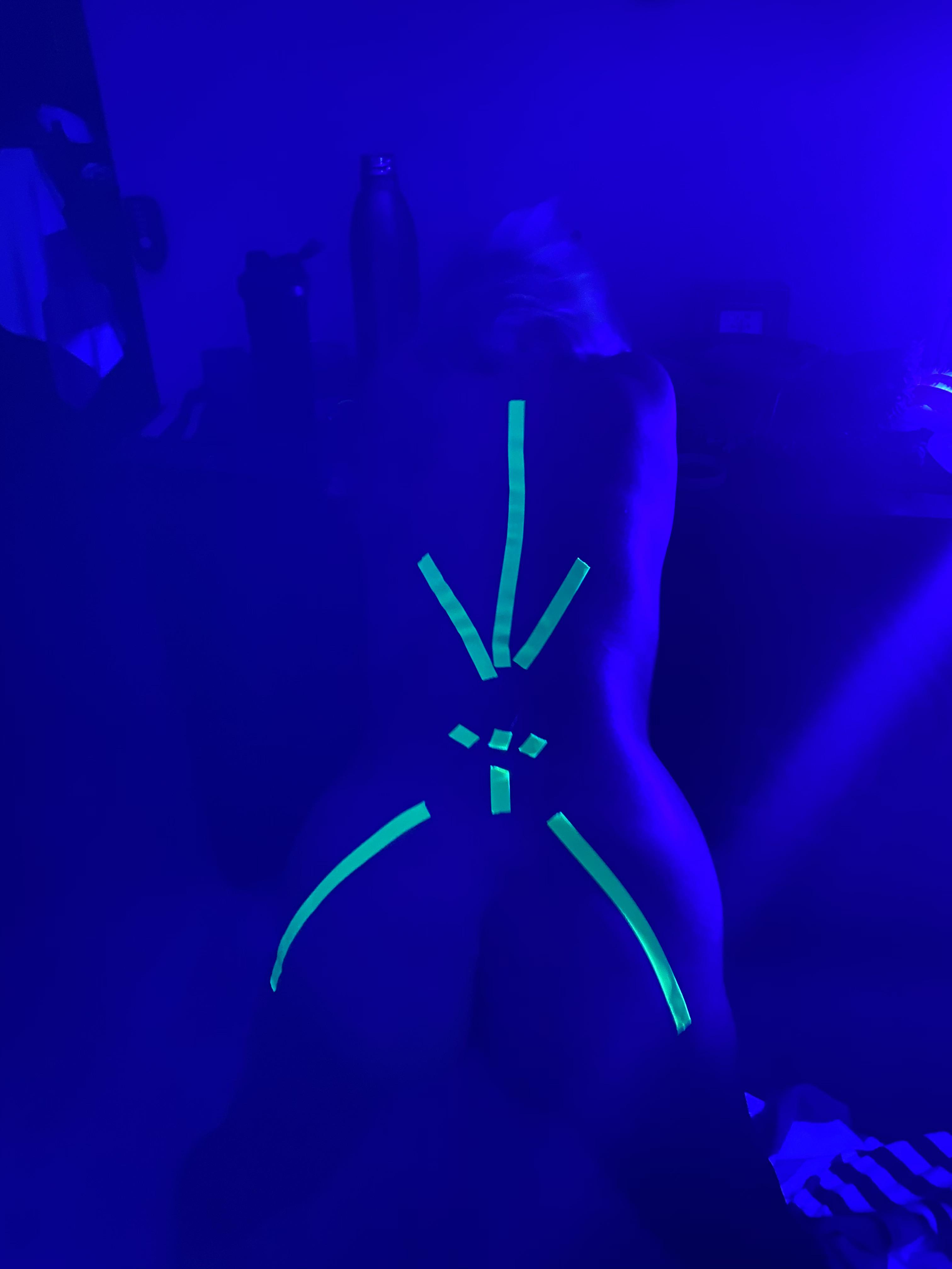 Aim here | Scrolller