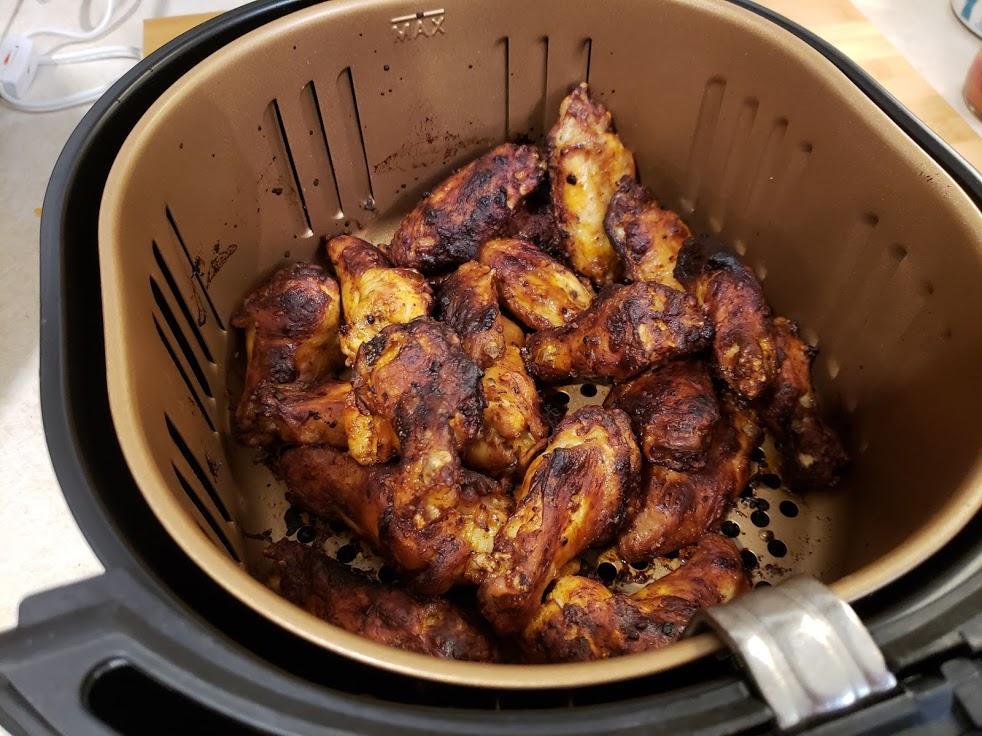 Air fryer chicken wings | Scrolller