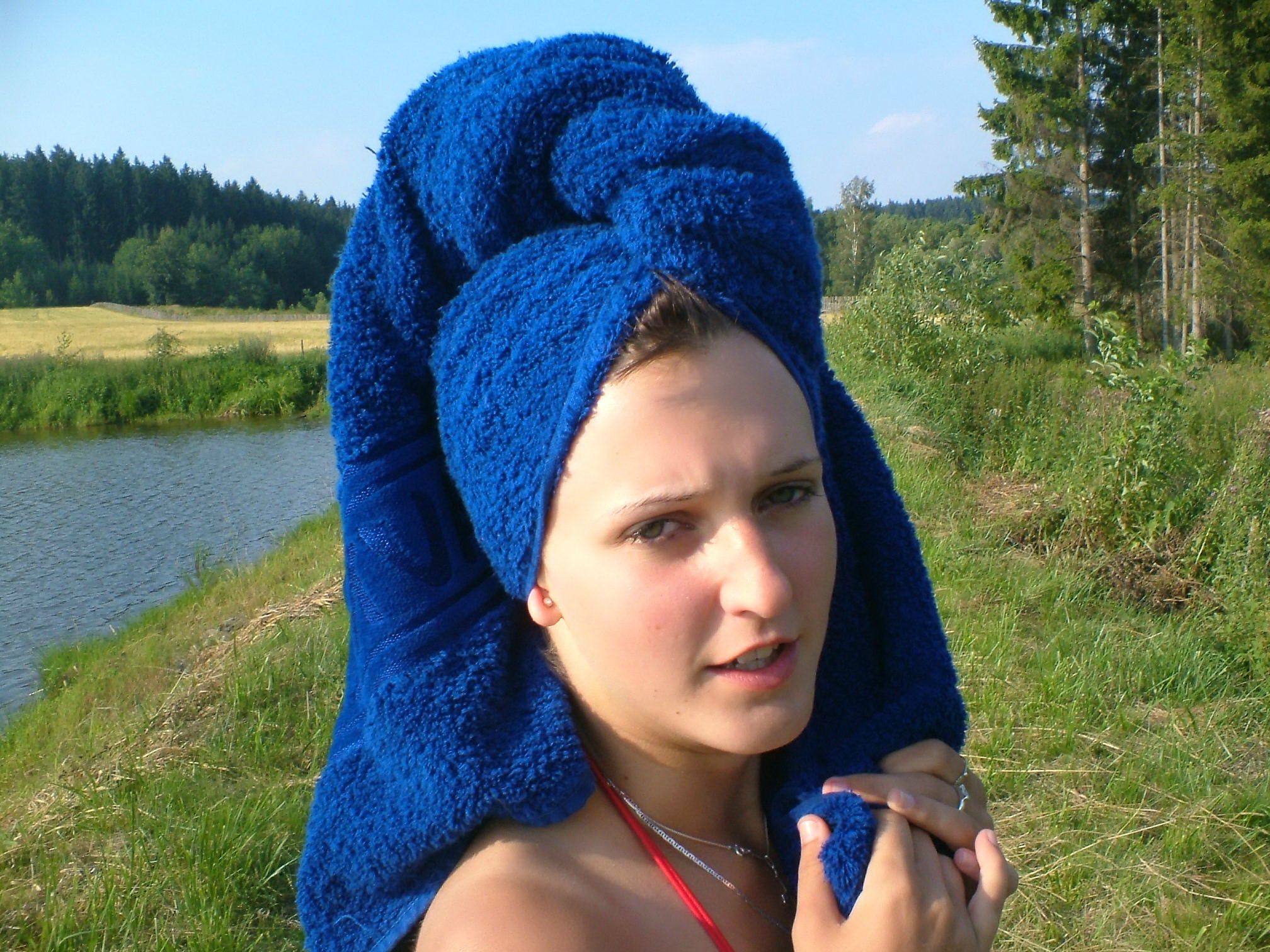 Al fresco headtoweller (careful, seems to be massive file size) | Scrolller