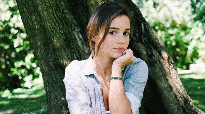 Alba Baptista | Scrolller