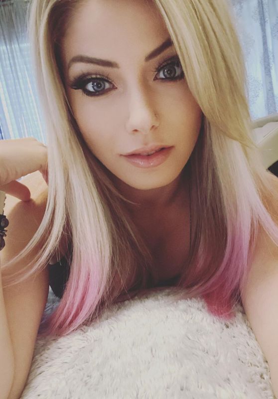 Alexa Bliss | Scrolller
