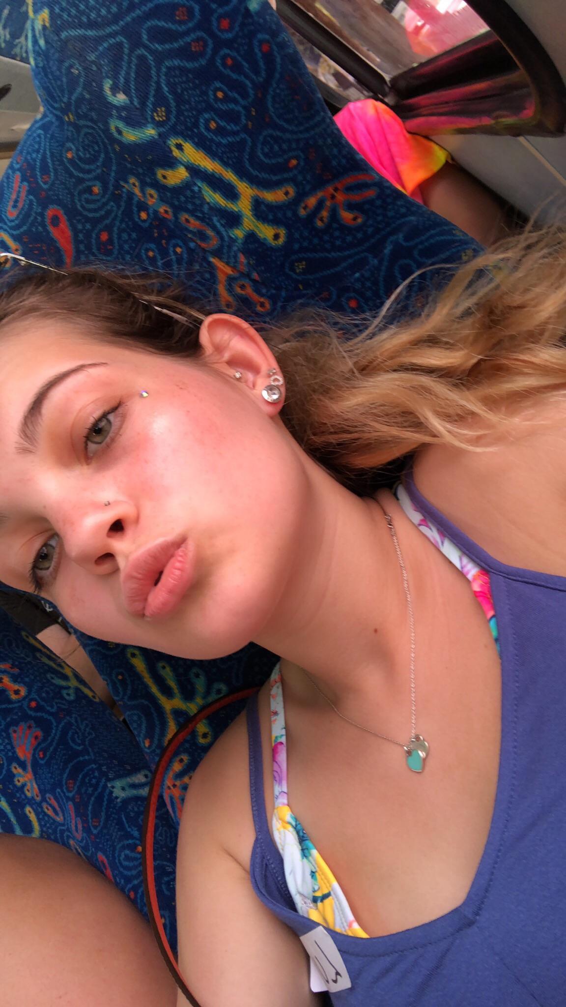 Alexa Rapp | Scrolller