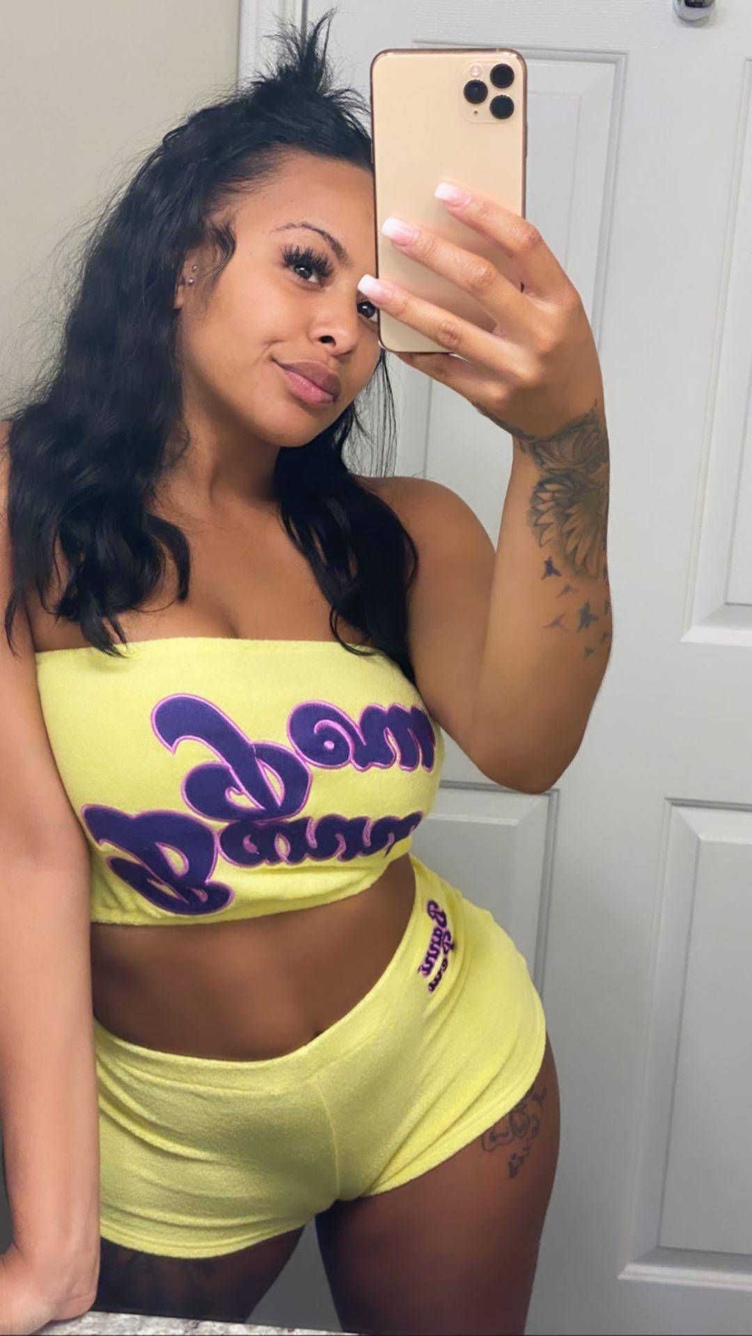 Alexis sky | Scrolller