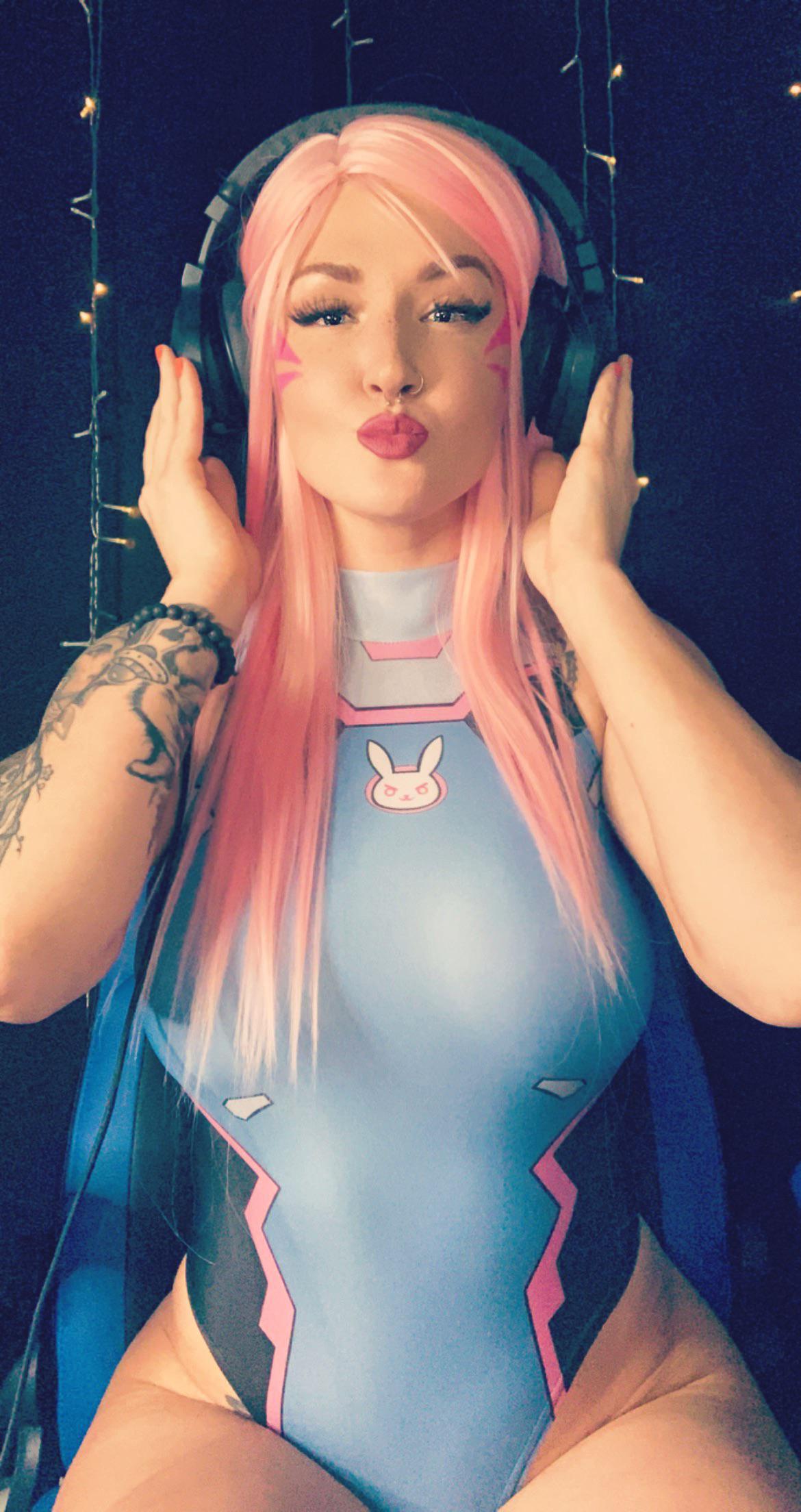 AlexK - D.Va - Overwatch | Scrolller