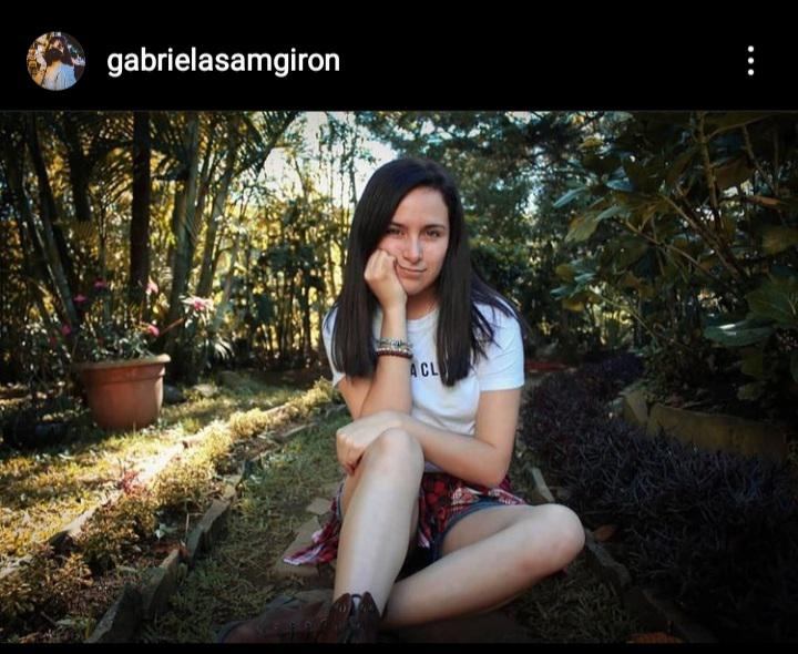 Alguno de Gabriela Samgiron?👀 | Scrolller