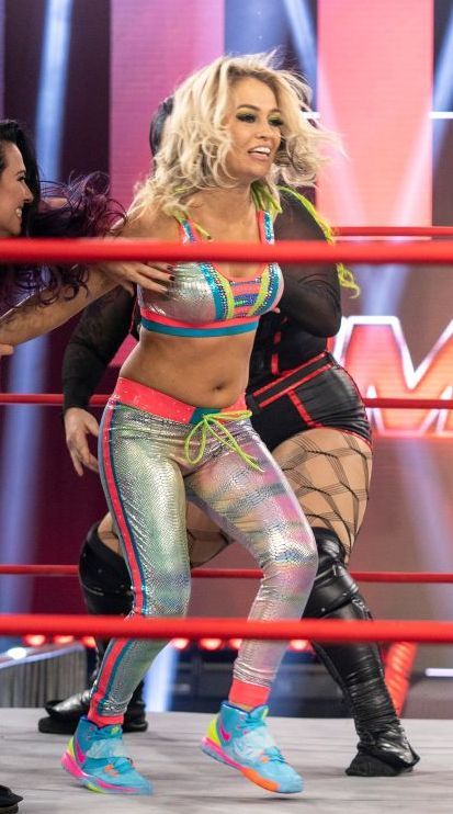 Alisha Edwards | Scrolller