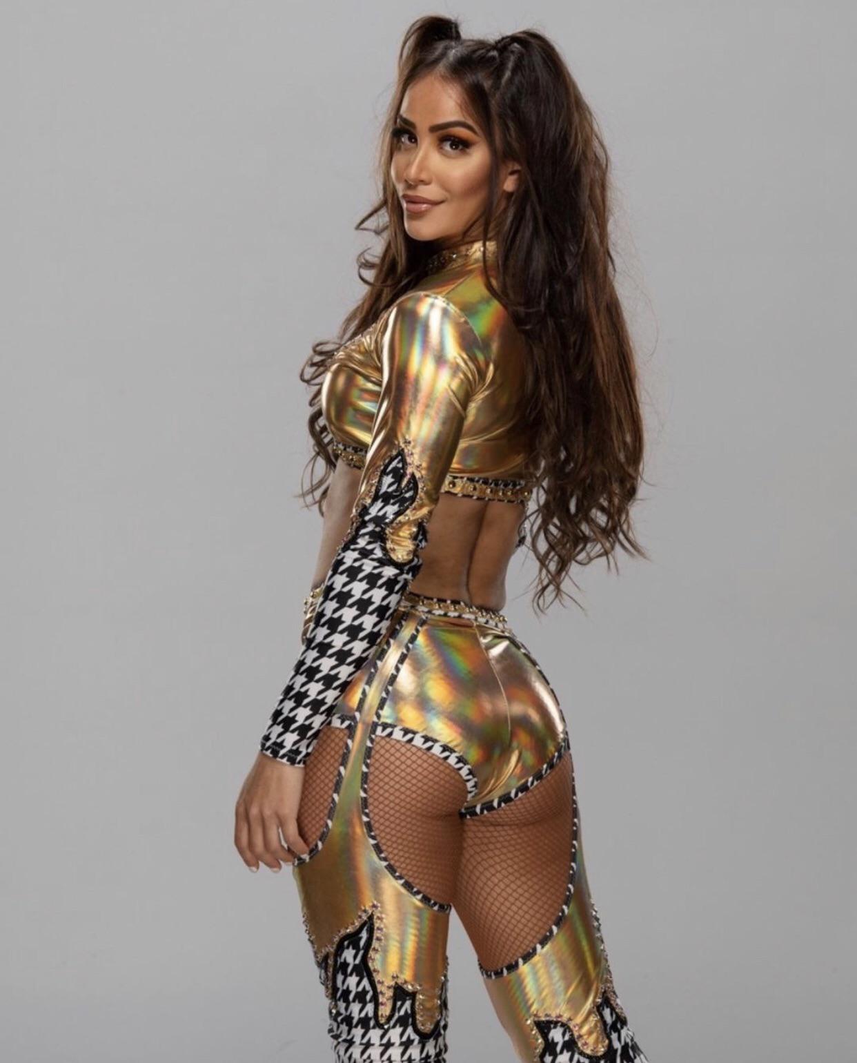 Aliyah 🍑 | Scrolller