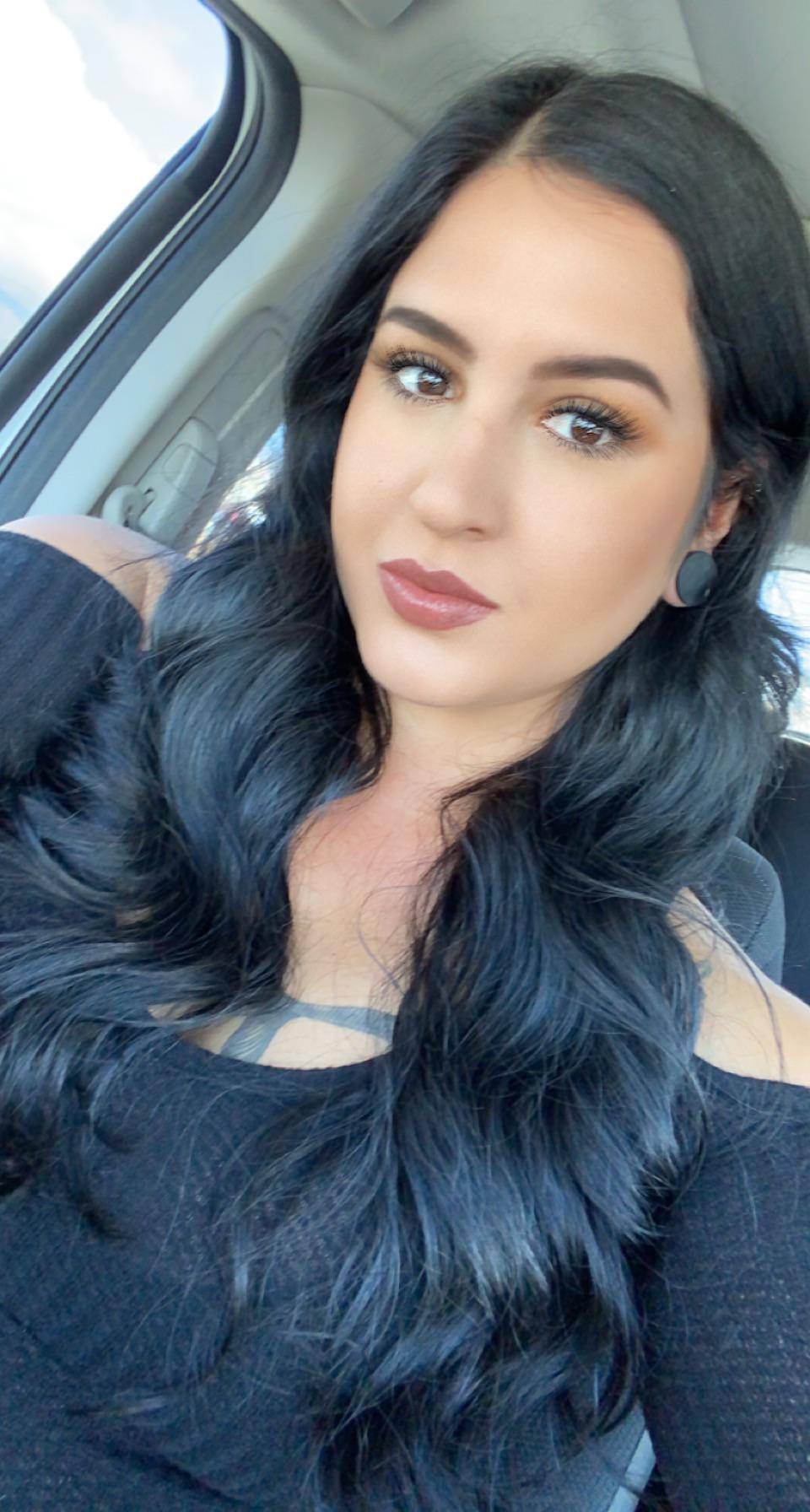 All black | Scrolller