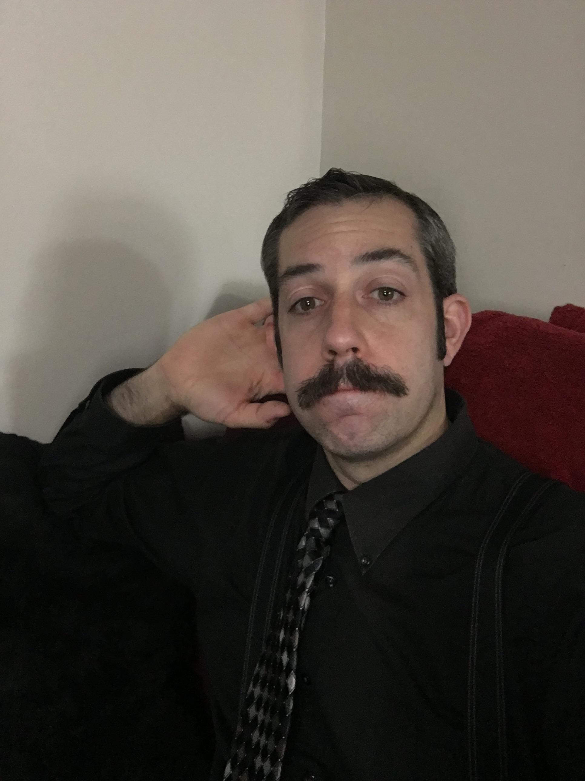 All dressed up with no place to go. | Scrolller