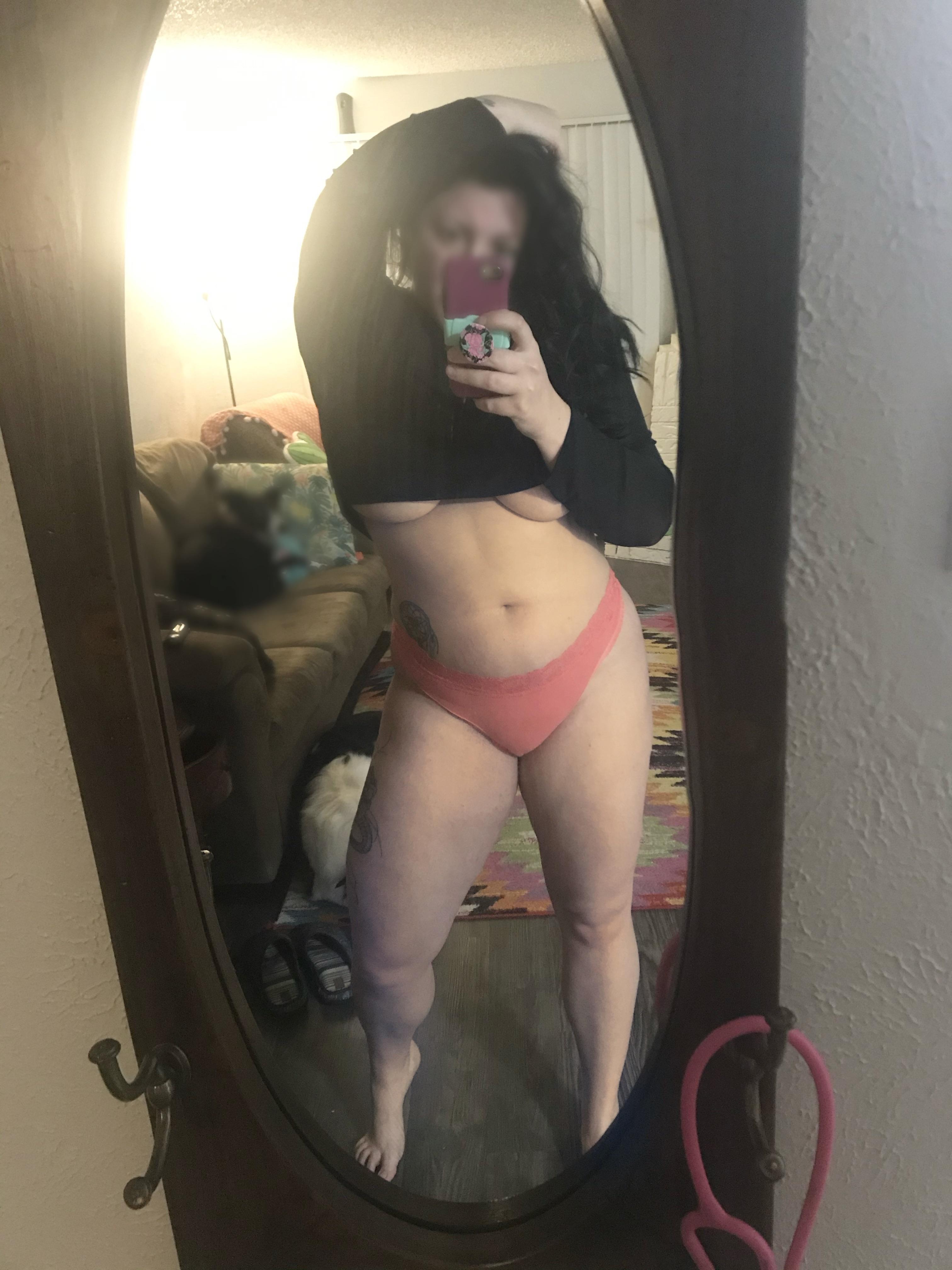 all legs😌 | Scrolller