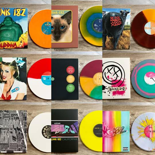 All NINE colored vinyls of the blink-182 discovery | Scrolller