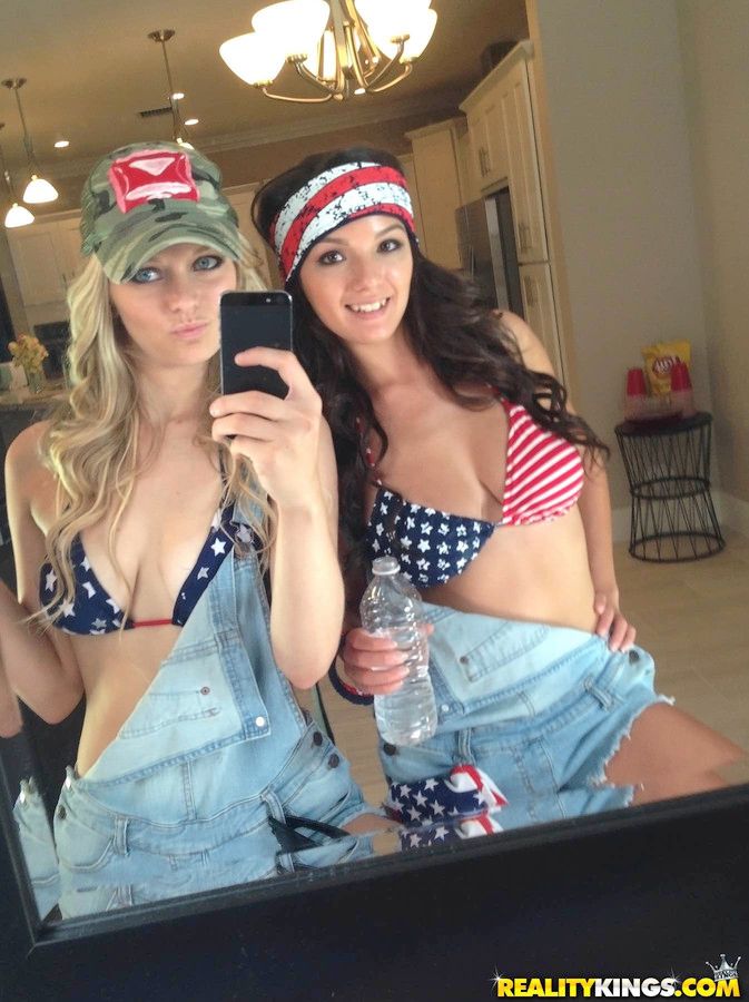 Allie Rae and Shae Summers | Scrolller