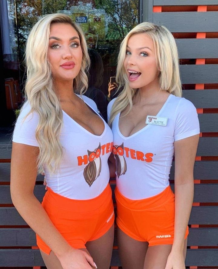 Always Fun Times At Hooters | Scrolller