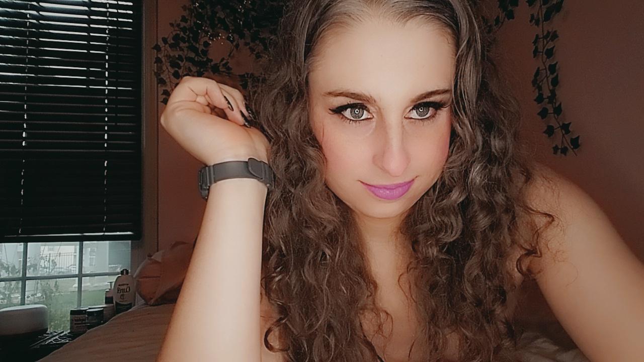 Am I a good boy? | Scrolller