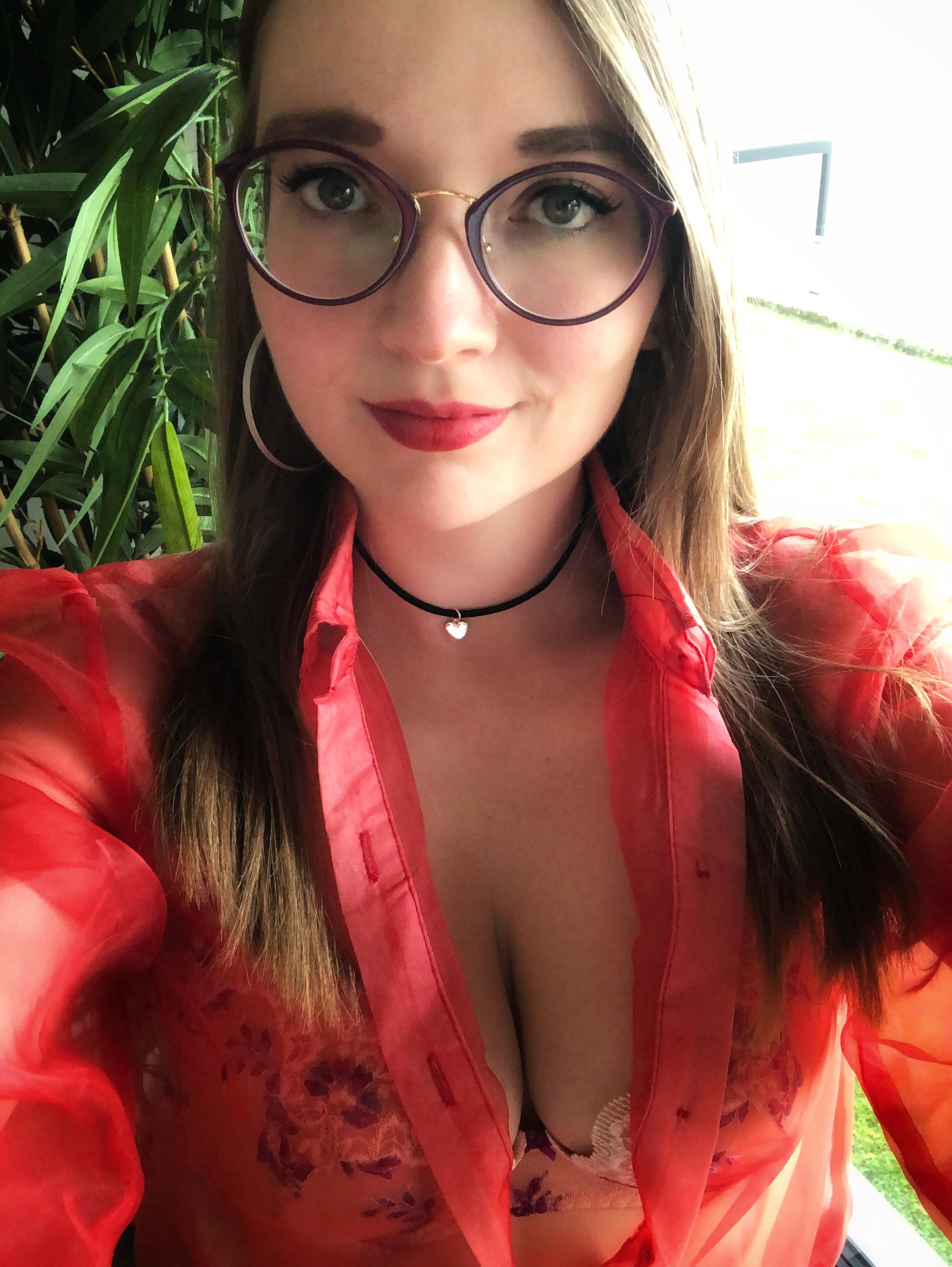 I forgot one or two buttons! [F31] | Scrolller