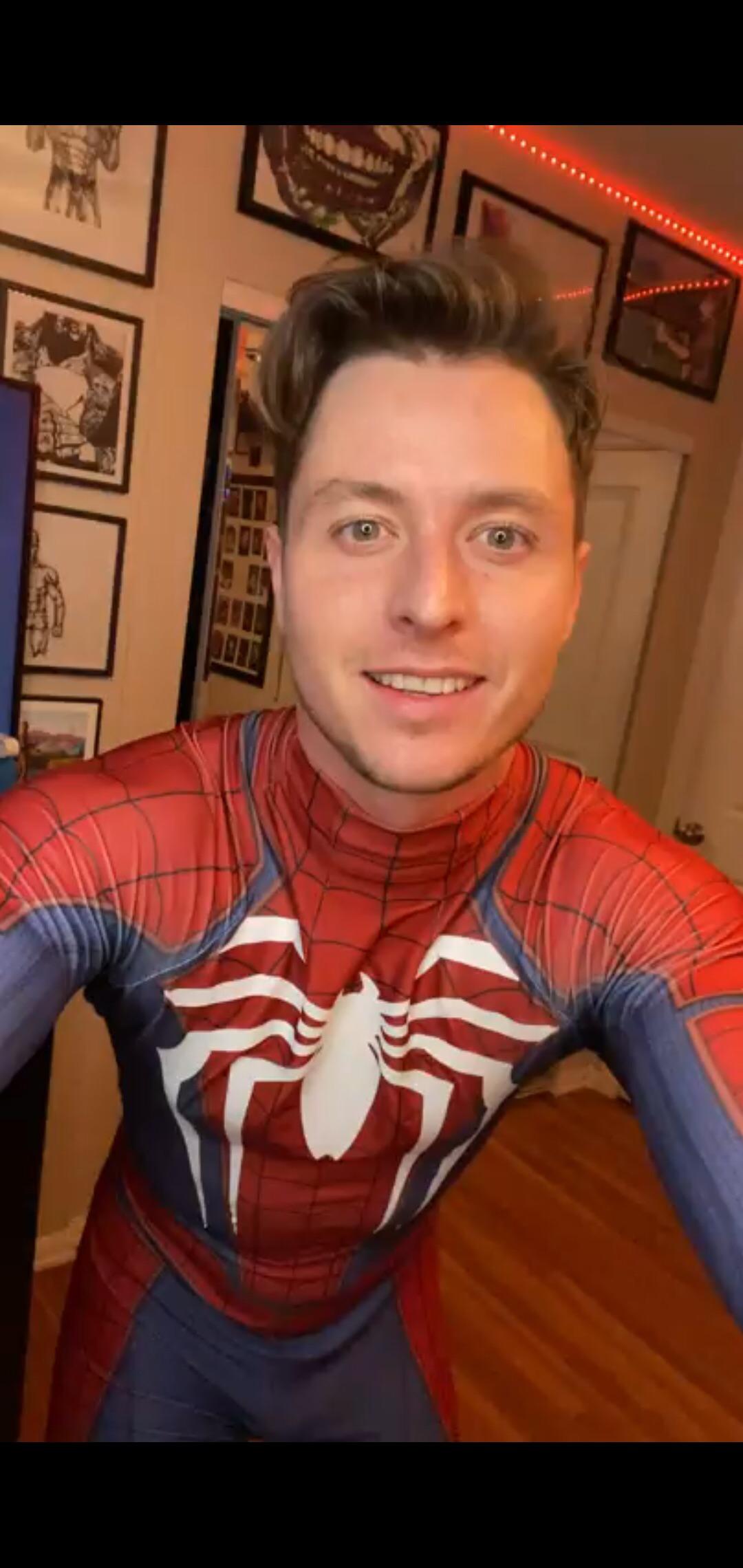 Am I hot under this suit? | Scrolller