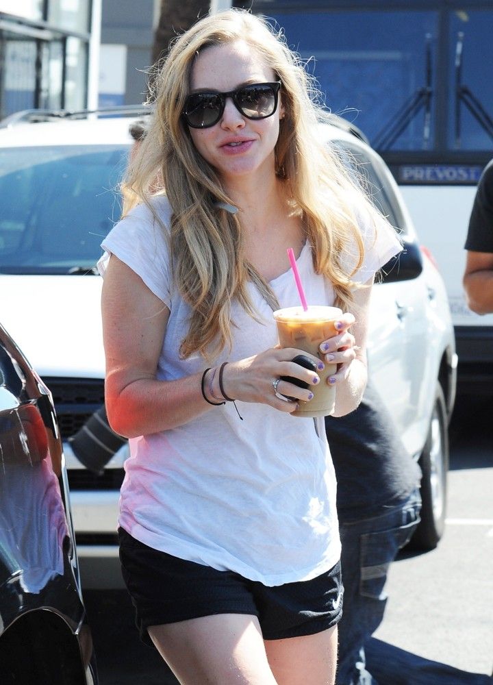 Amanda Seyfried | Scrolller