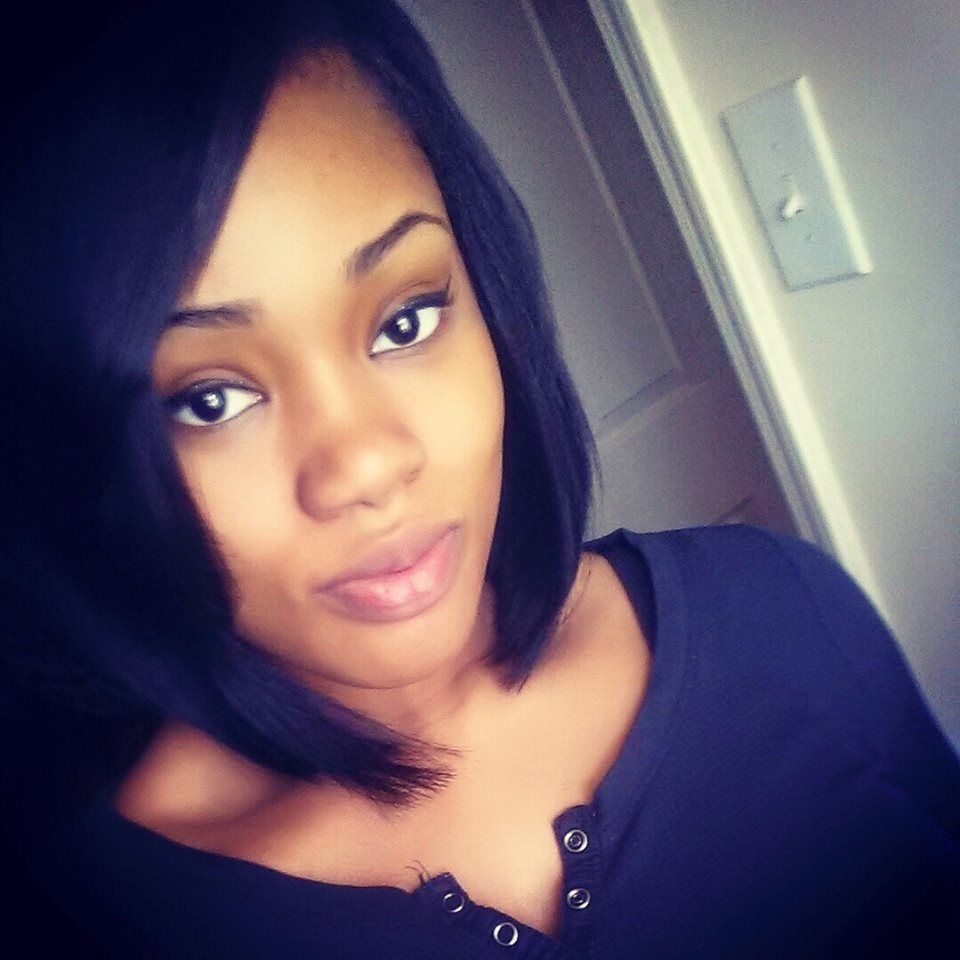 Amazing lips and eyes | Scrolller