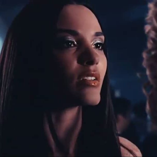 An up close shot of Jessica on Gotham | Scrolller