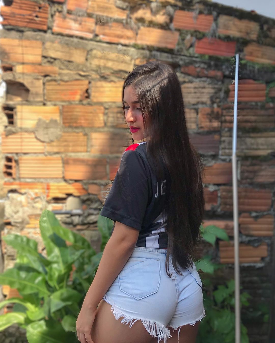 Ana Beatriz Costa | Scrolller