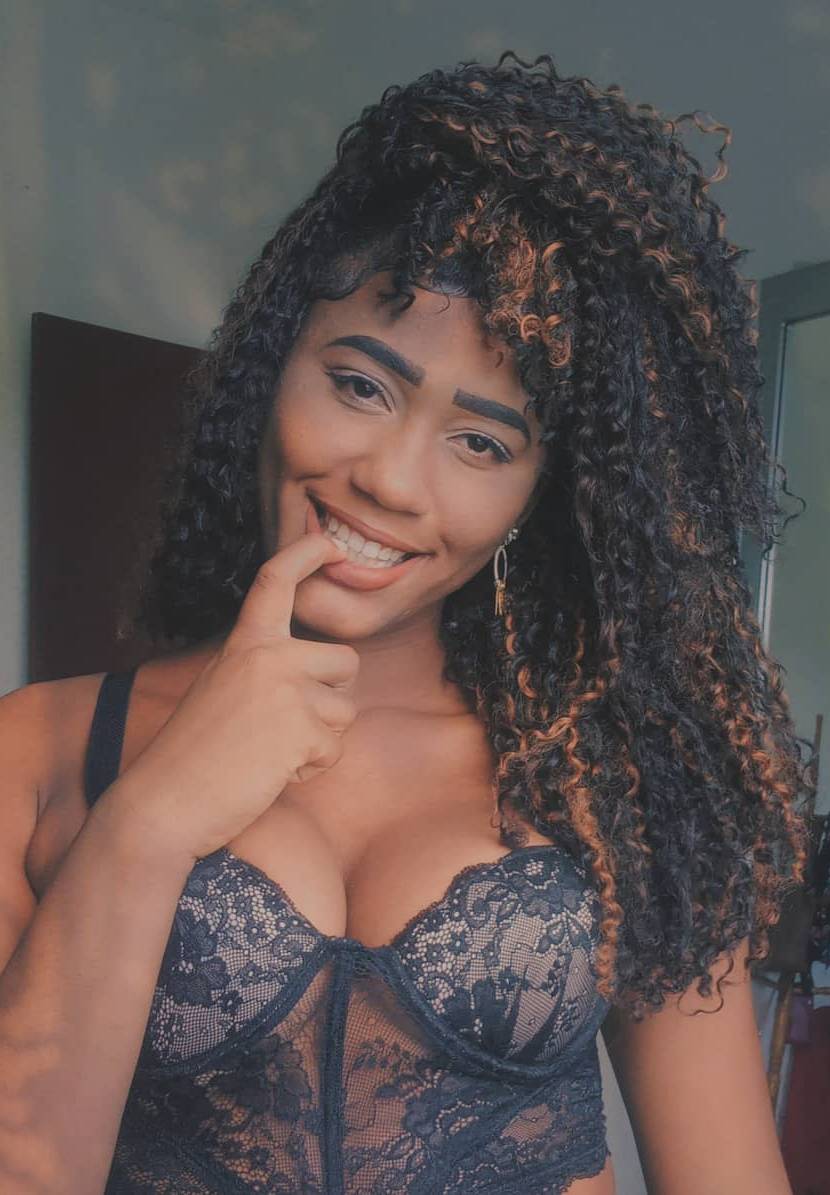 Anatalia Sales | Scrolller