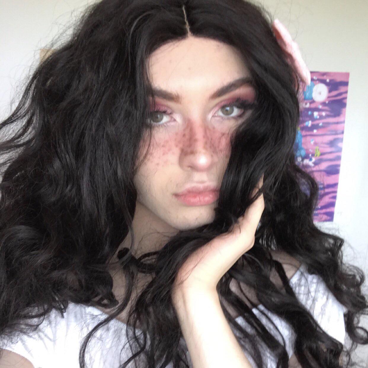 Angel face, evil thought … | Scrolller