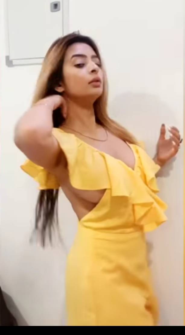 Ankita Dave | Scrolller