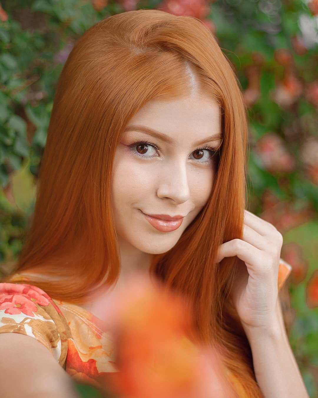 Anna Julia | Scrolller