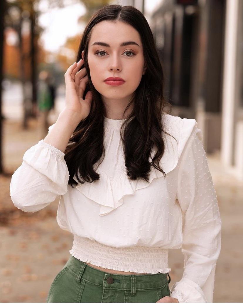 Annaelise Judge | Scrolller