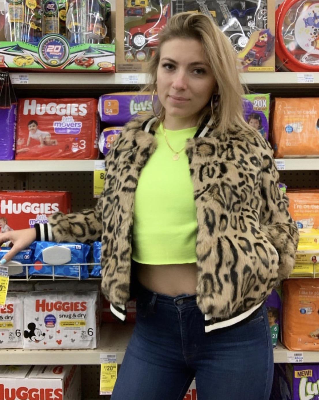 Annie looking like Scar Jo | Scrolller