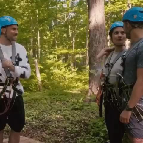 Annie Murphy from Schitt’s Creek | Scrolller