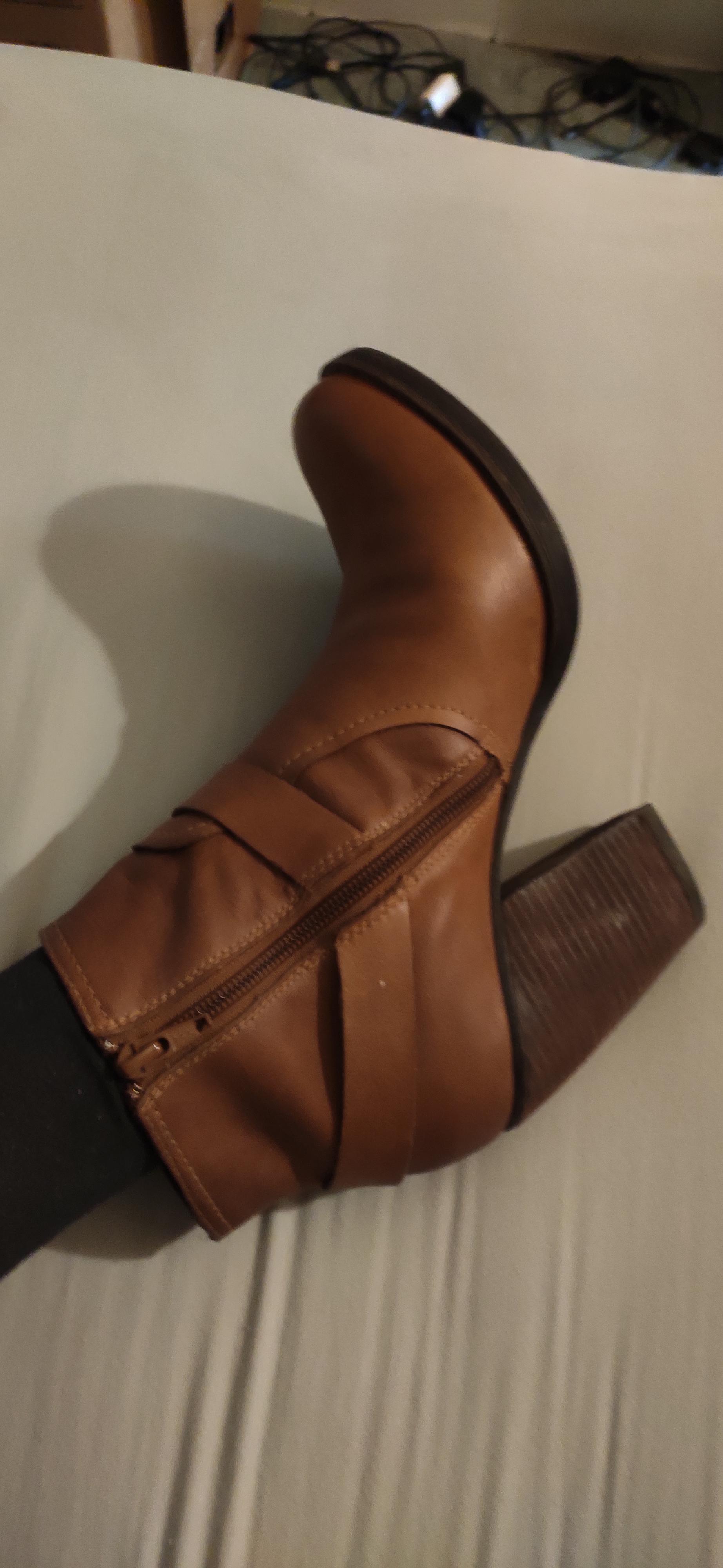 Another favorite ankle boot.. Both in this color and dark brown | Scrolller