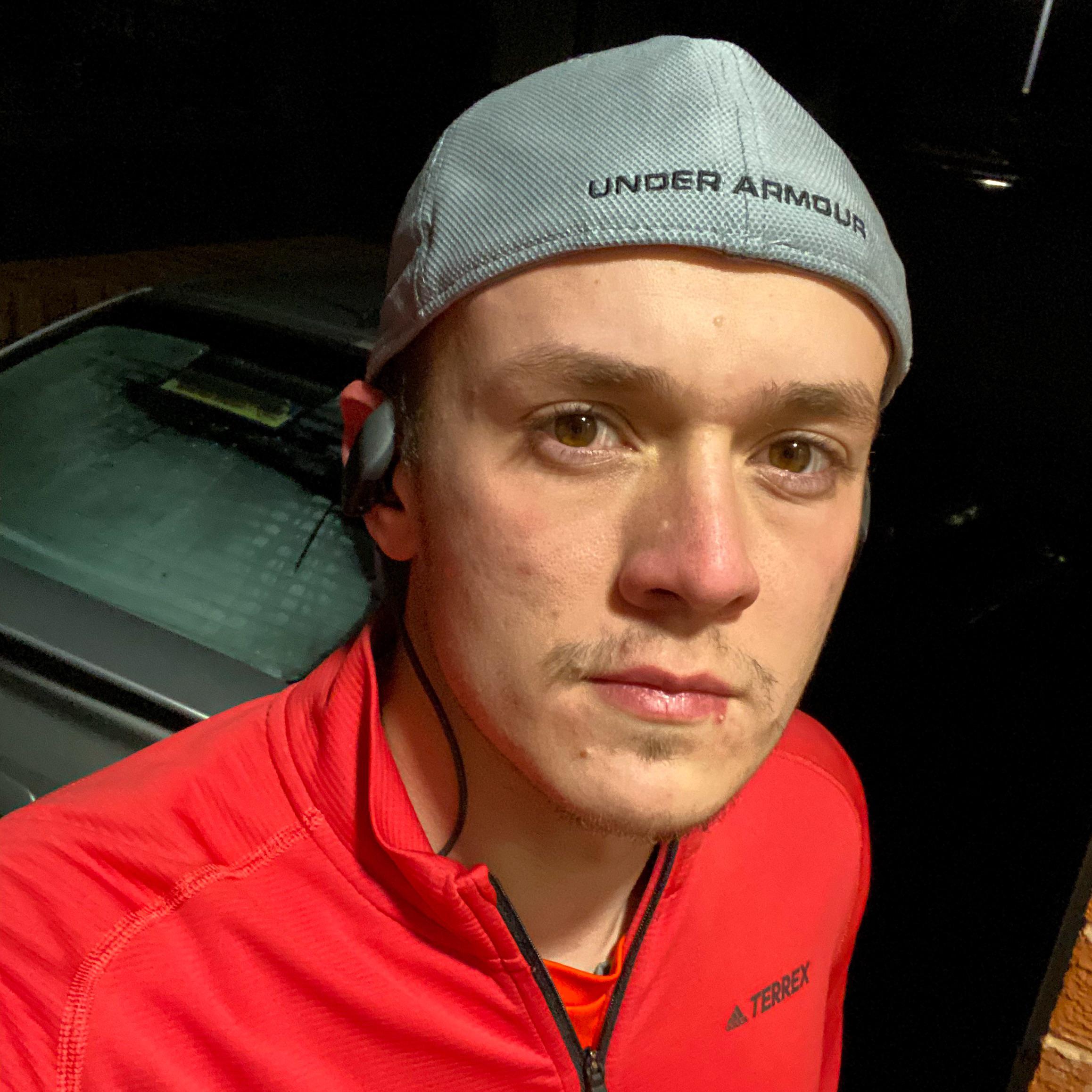 Another post run selfie, with one slight difference. I put my cap on backwards for a change ...