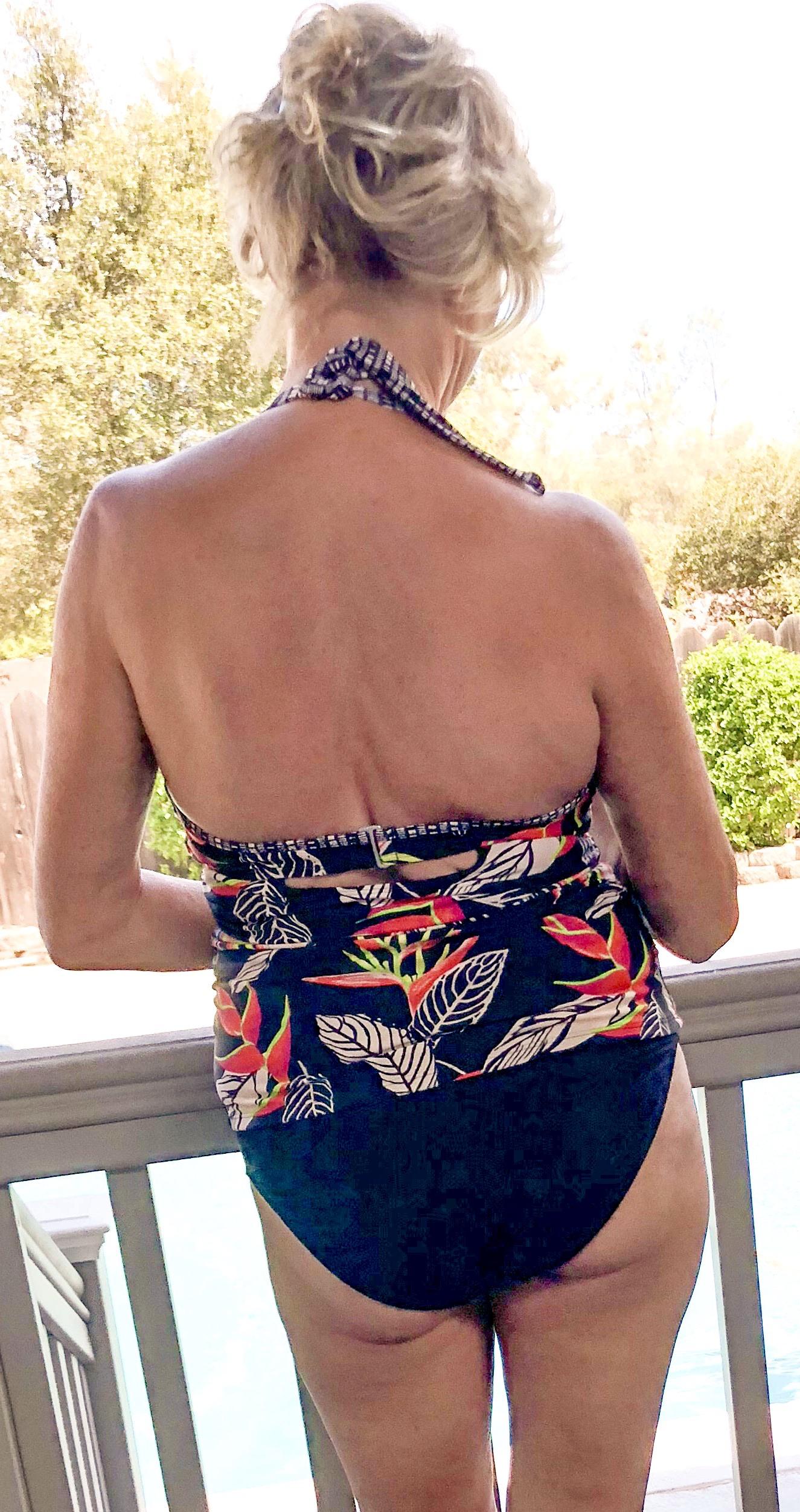 Another swim day with the MIL, lucky me! | Scrolller