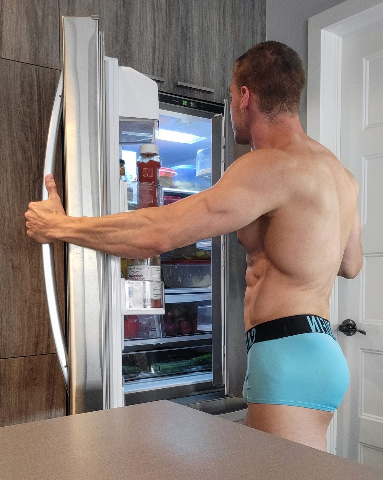 Any craving ? 😜🍆🍑 | Scrolller