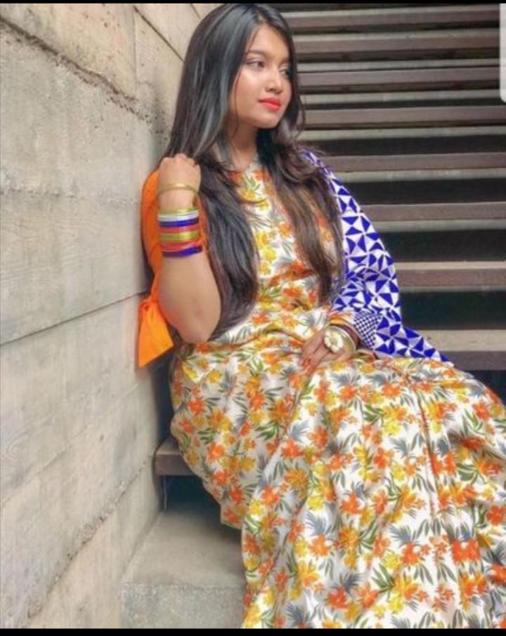 Any info about her? | Scrolller