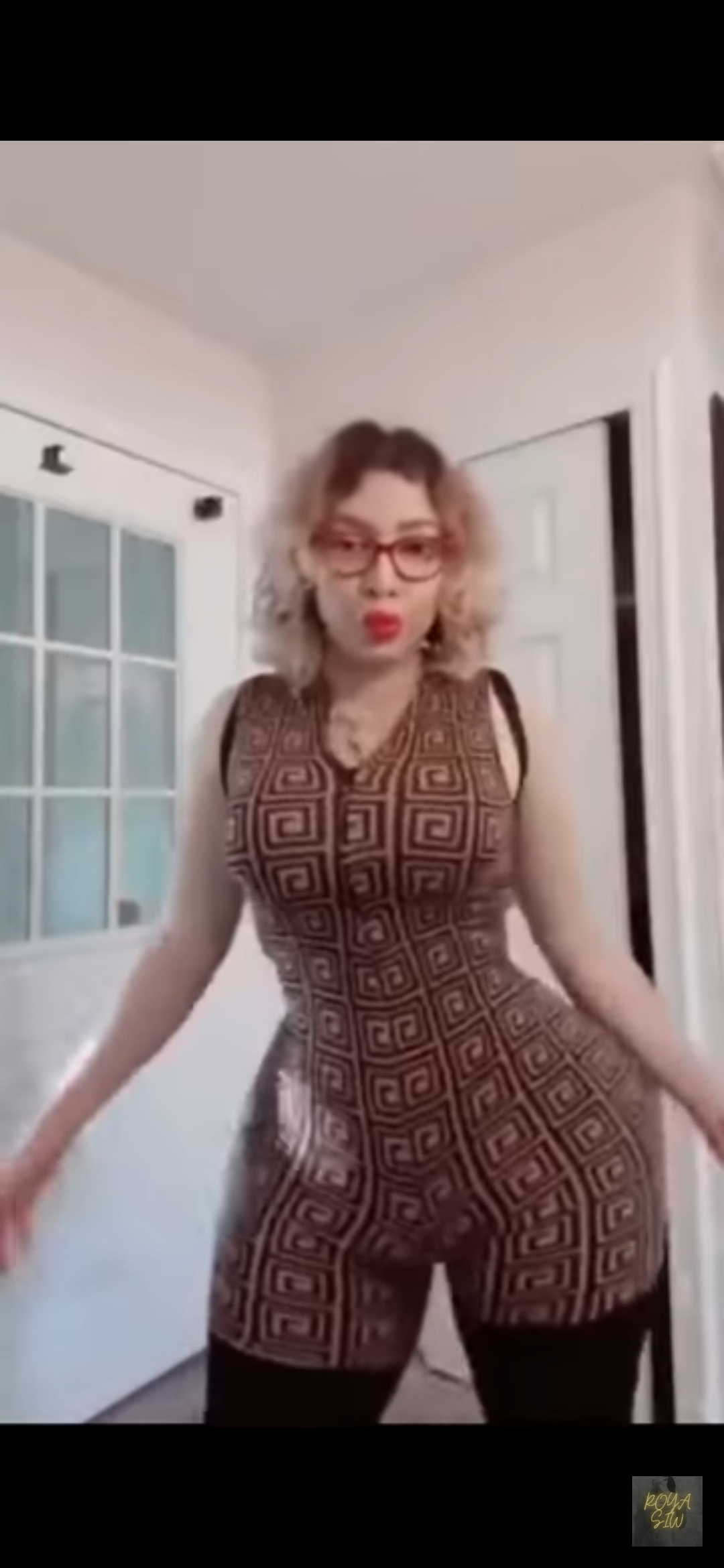 Anyone got her @ or something?? | Scrolller